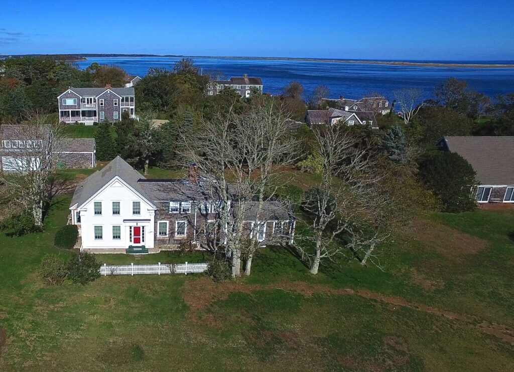 Learn About Our Cape Cod Rentals for Large Groups | Pretty Picky Home ...