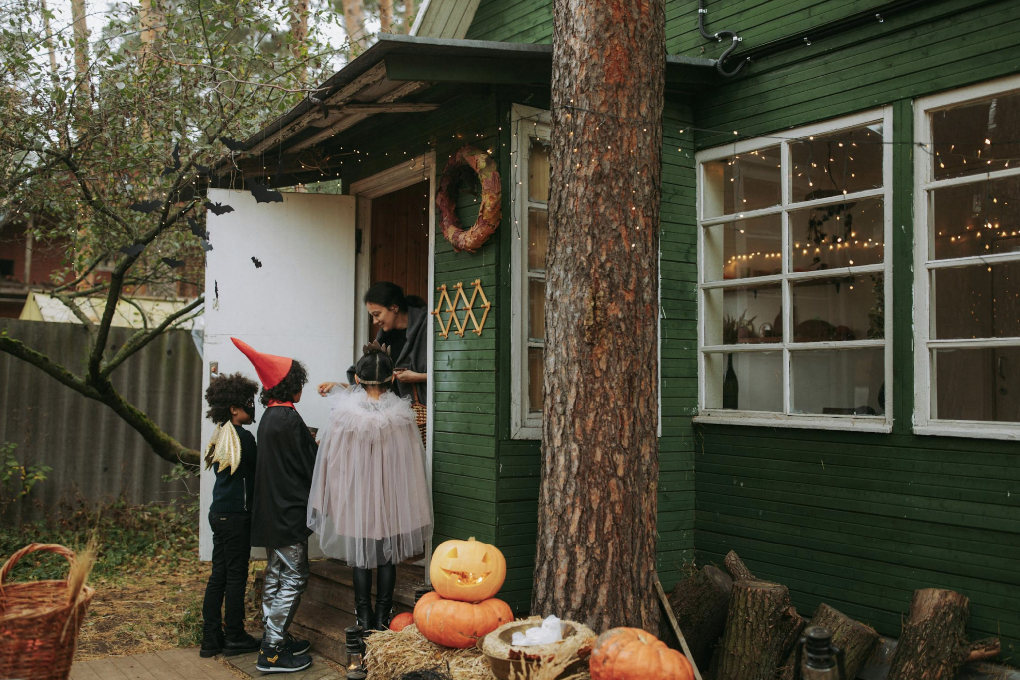 Cape Cod Trick or Treating Spots | Pretty Picky Properties