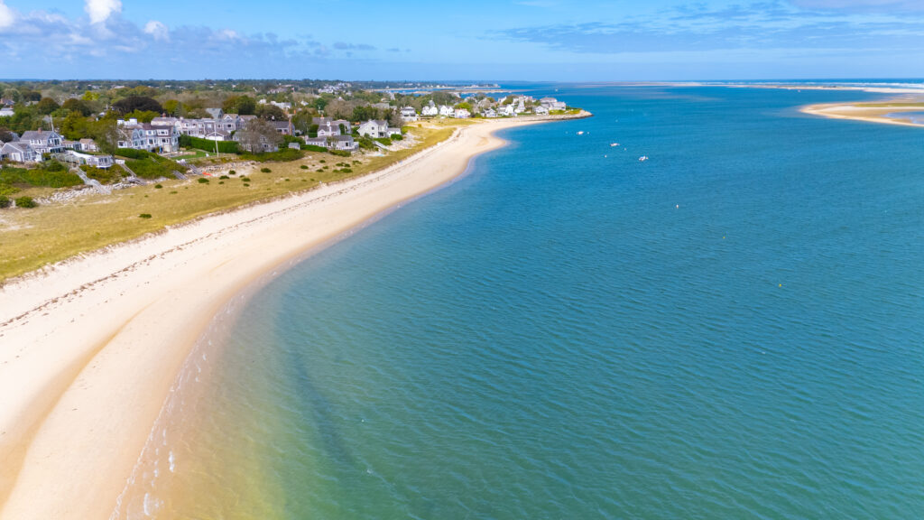 Cape Cod Is Perfect for a Last-Minute Christmas Getaway | Pretty Picky ...